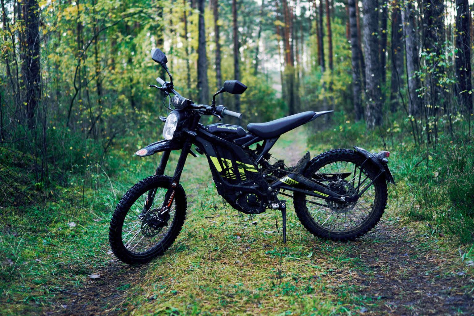 SUR-RON Light Bee L1e X apskats (+video) – Uzlādēts