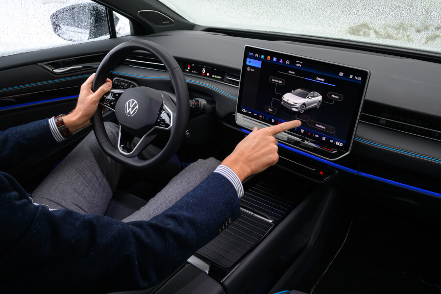 Pieejams Volkswagen ID.7 – elektroauto ar 621 km autonomiju